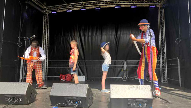 Stage Shows | Antics Show | The Joker Entertainment